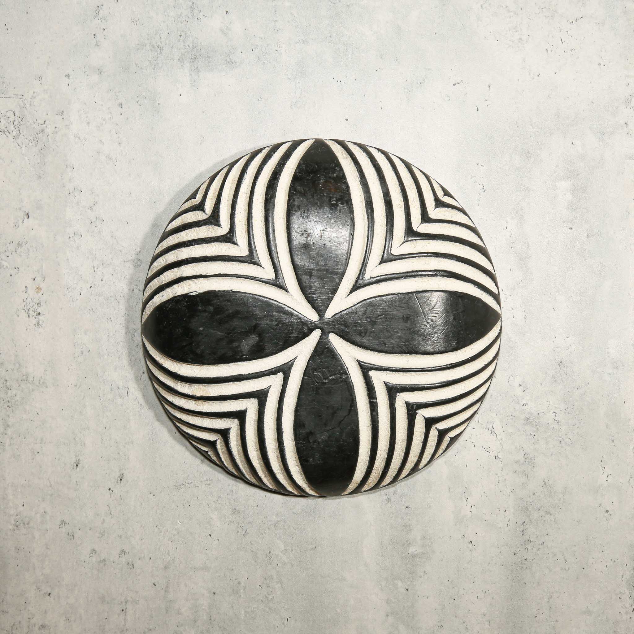 DANCING SHIELDS – Hemingway African Gallery