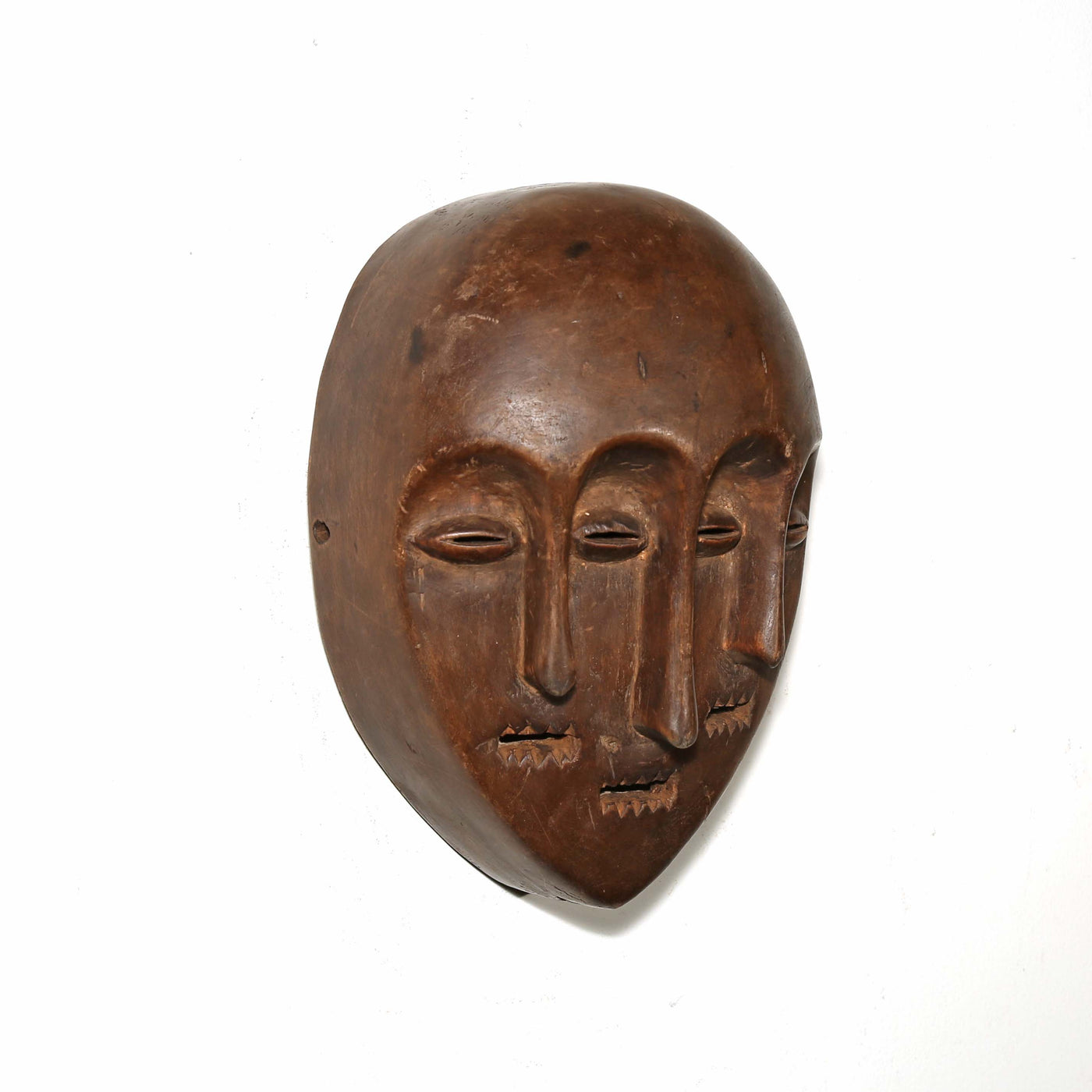 Hemingway Gallery | African Masks | Traditional African Art